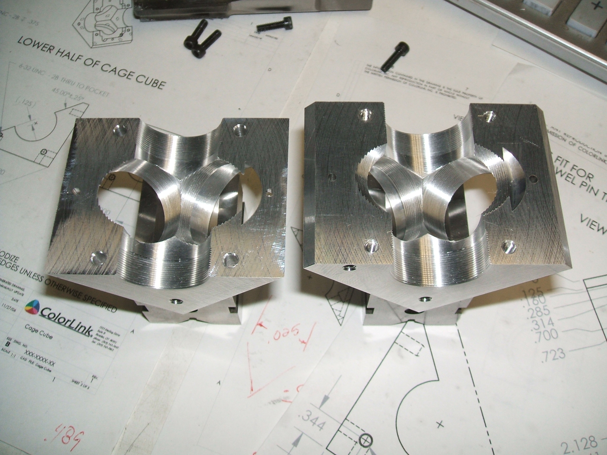 2006_1201Image0069 – Tempest Machine Works Inc.